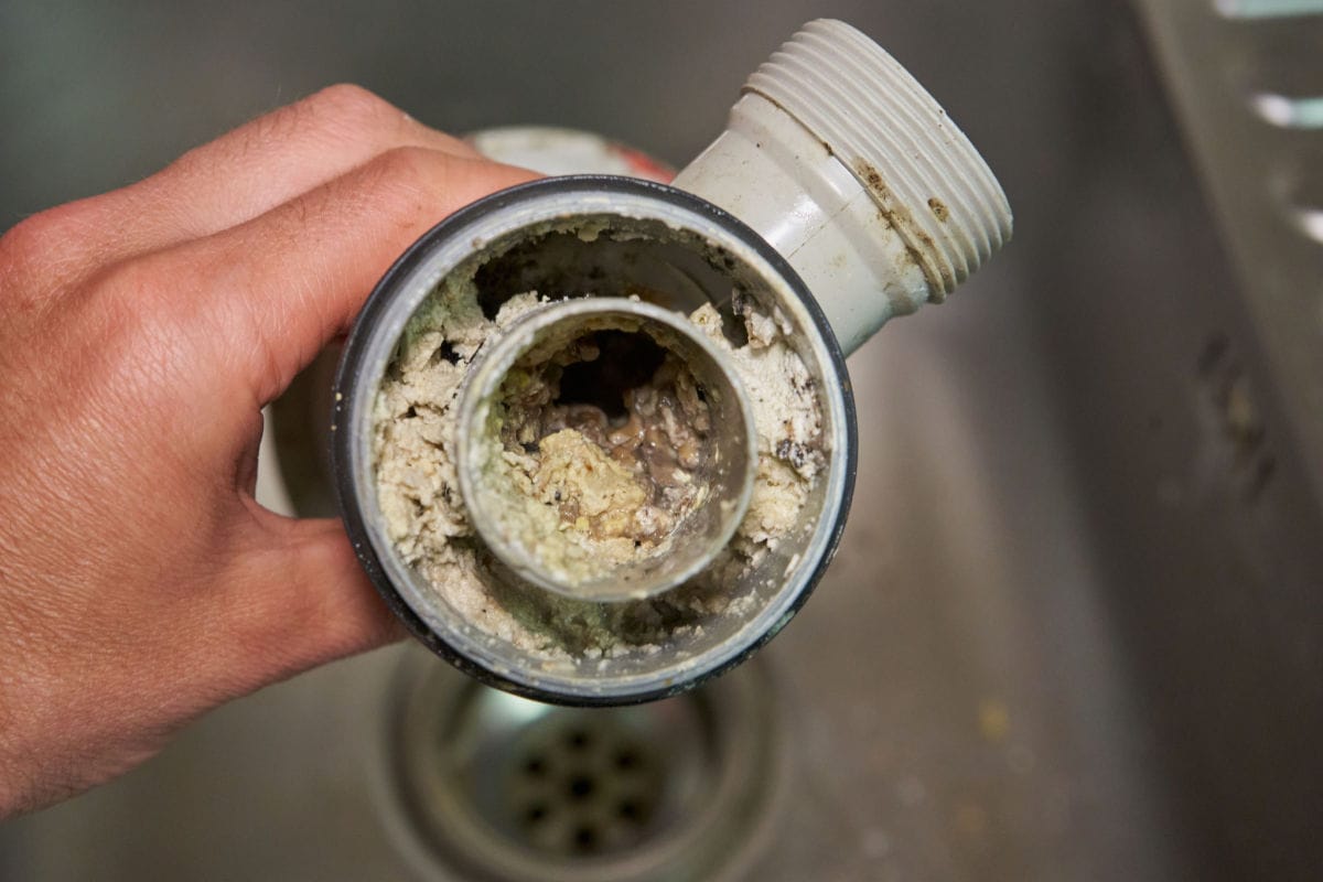 7 Warning Signs You Need Professional Drain Cleaning